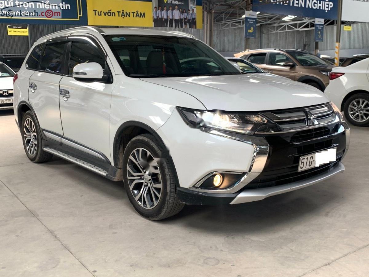 Mitsubishi Outlander 2018 - Cần bán lại xe Mitsubishi Outlander sản ...